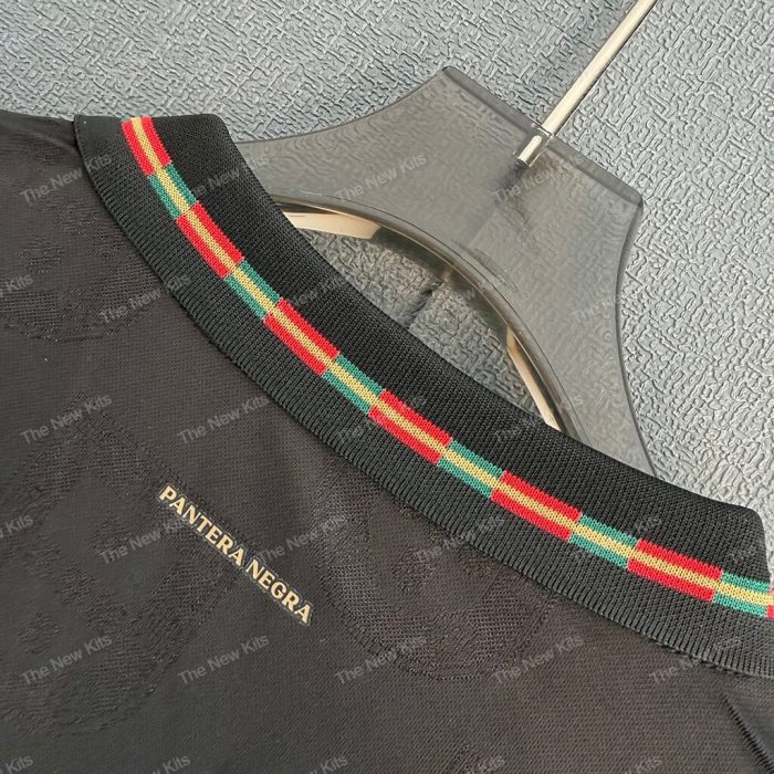 Portugal Eusebio Kit Special Edition | Buy now at the Newkits