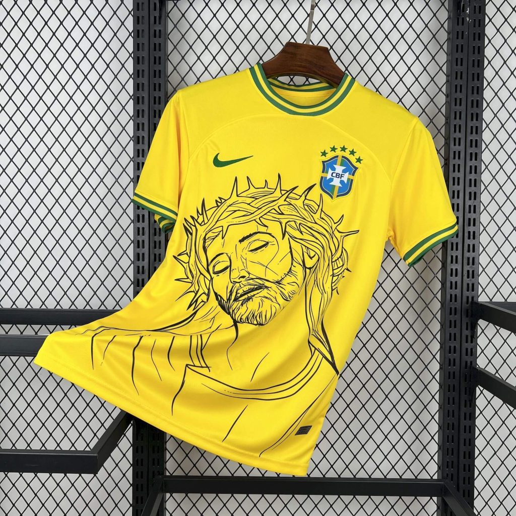 Brazil National Football Team | Buy Football Shirts at the Newkits