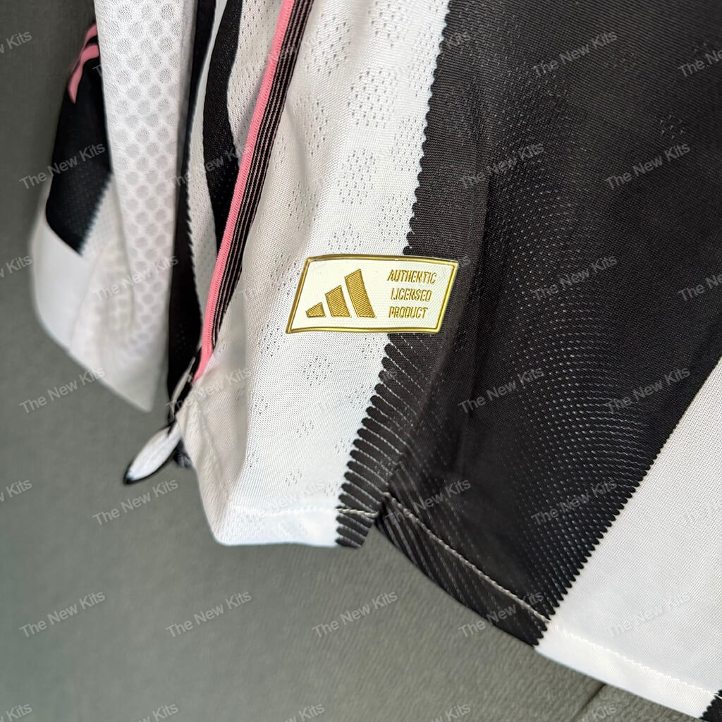 Juventus Kit | 25/26 Home Long-Sleeve Player Shirt | The New Kits